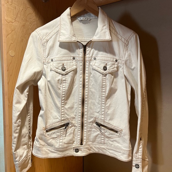 CAbi | Jackets & Coats | Cabi M Cream Colored Vintage Jean Jacket ...
